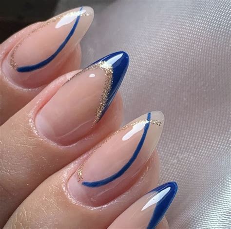 Pin de 천사 Favela em Uñas em 2024 Unhas Unhas curvadas Unhas bonitas