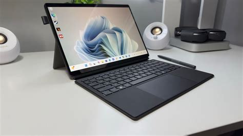 ASUS ProArt PZ HT Review GLITCHED