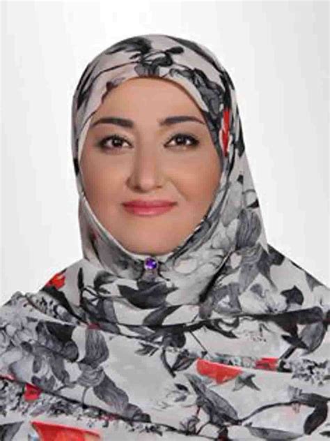 زینب اسلامی تاجر آرادی