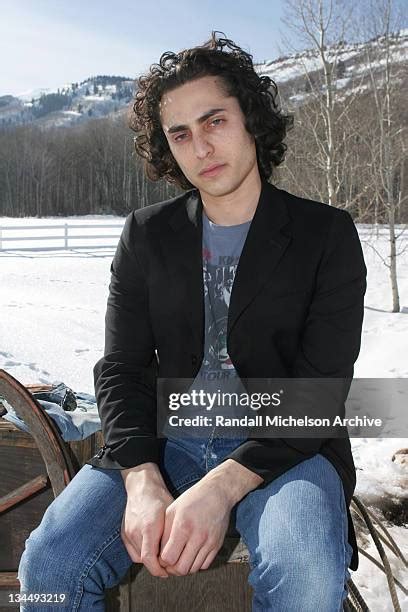 Keaton Simons Photos And Premium High Res Pictures Getty Images