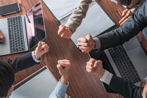 働きがいとは高める方法と働きがいのある会社を紹介 THE OWNER