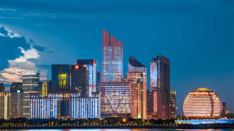 浙江日报评论员：深入实施“八八战略”的基本路径——二论深入实施“八八战略”强力推进创新深化改革攻坚开放提升