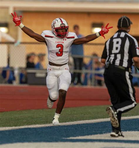 High School Football New Braunfels 35 New Braunfels Canyon 21