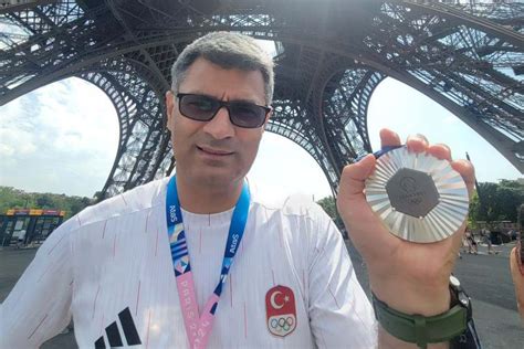 Mengenal Yusuf Dikec Penembak Turki Yang Viral Di Olimpiade 2024