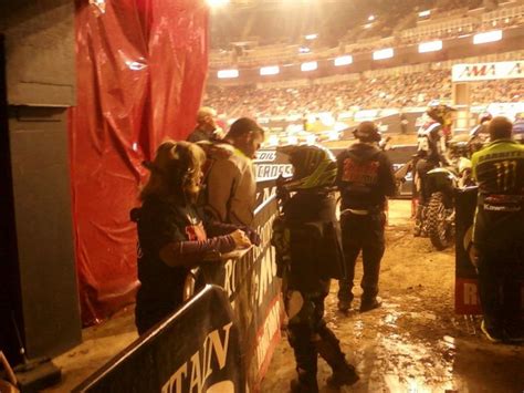 gettin pointers from tyler bowers ~ arenacross glamis fun plain