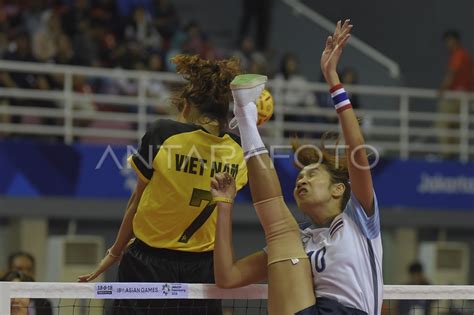 FINAL SEPAK TAKRAW QUADRANT PUTRI ANTARA Foto