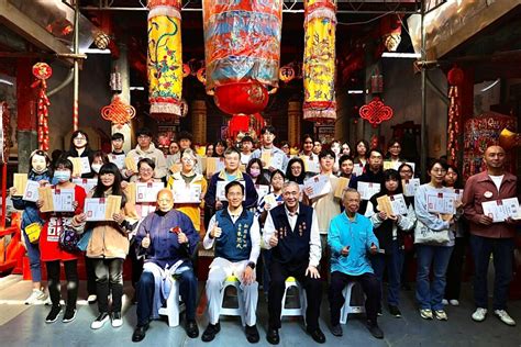 新莊文昌祠暖助學子 恭祝文昌帝君聖誕千秋 蕃新聞