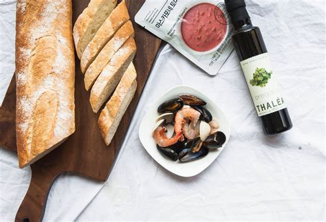 윙잇 일상을 편하고 맛있게 라쿠치나 스프로 토마토 해산물스튜 만들기 간편하게 원팩으로 구성한