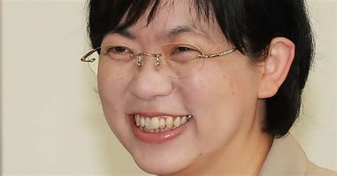 환하게 웃는 이정희 의원