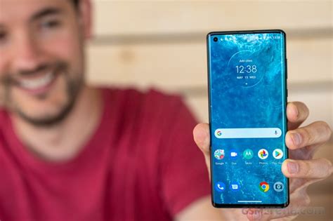 Motorola Edge Review Gsmarena Com Tests