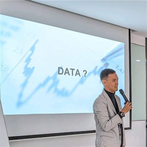 arief rama syarif on linkedin sᴘᴀʀᴋɪɴɢ dᴀᴛᴀ lɪᴛᴇʀᴀᴄʏ ᴡɪᴛʜ knime ᴀɴᴅ