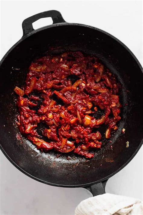 Ridiculously Easy And Delicious Caramelized Cabbage