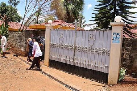 Kenya Un Pasteur Prend Dassaut Une Morgue Pour Ressusciter Sa
