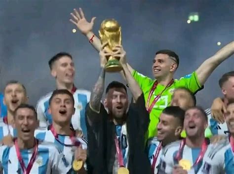 Fay3 خلفيات ميسي الأرجنتين كأسالعالم قطر البشت 5