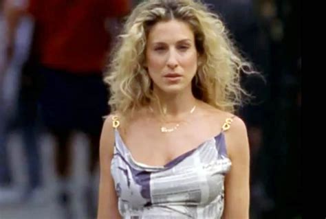 R Alisation Par Create The Sex And The City Newspaper Dress Who What Wear