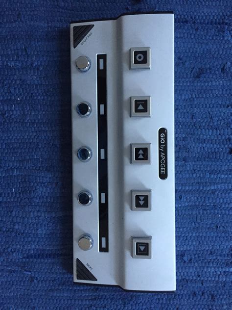 Sold Apogee Gio Mainstage Daw Garageband Controller Usb Interface