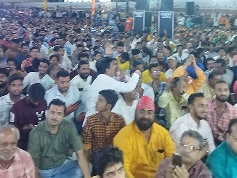 Devotees Danced To The Hymns Of Lakhbir Singh Lakkha Artists From
