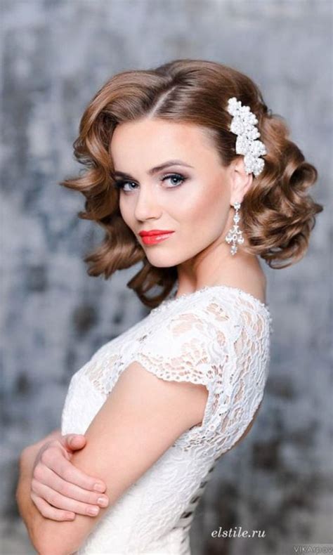 Picture Of Romantic Medium Wedding Hairstyles To Get Inspired 6