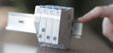 Allen Bradley Bulletin 1694 Electronic Circuit Protectors Designed For 24v Dc Circuits Van