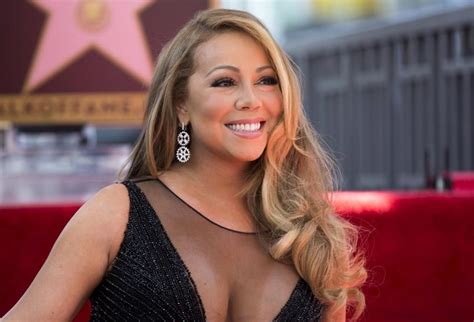 Mariah Carey Posta Foto Onde Aparece Nua Dentro De Banheira Famosos TV Portal Do Holanda