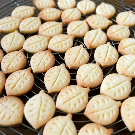 サクサク感がたまらない「サブレ」のレシピ♩定番からバターなしまで15選 3ページ目 Macaroni レシピ 食べ物のアイデア