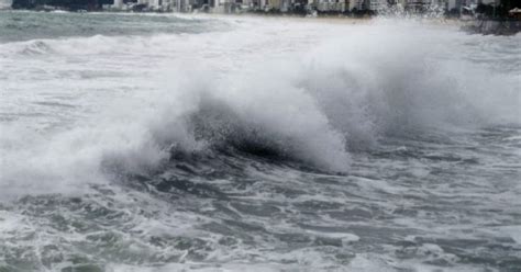 Marinha Emite Alerta Para Ventos De Até 60 Kmh E Ondas De Até 35m No