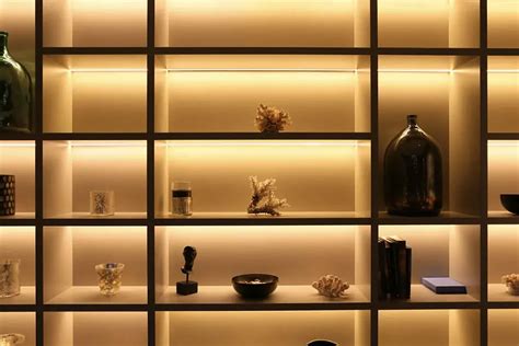 Illuminate Your Collections With Led Display Case Lighting Unitop