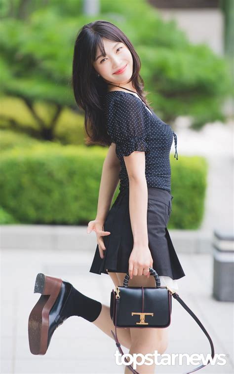 Joy 조이 Updates 💚 On Twitter Rt Joyisthetics 220803 — Animal Farm
