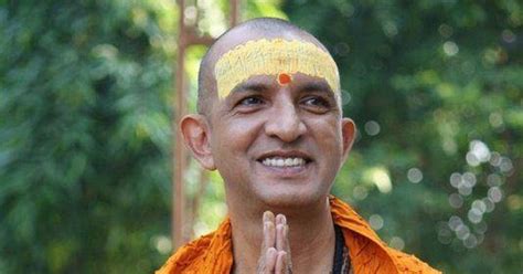 Satyam Espaço De Yoga Swami Niranjanananda Saraswati