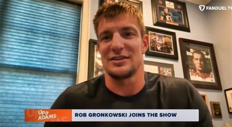 Rob Gronkowski Is Predicting A Major Wild Card Upset In The Nfc