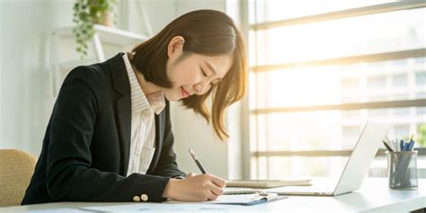 初めての転職・就職の方向け！履歴書の書き方ガイド【内定を勝ちとるために】 履歴書作成ナビ