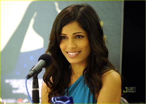 Freida Pinto Freida Pinto Freida Pinto