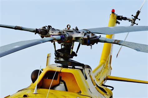 무료 이미지 파리 수송 차량 비행 노랑 전시회 구하다 구출 아답 회전익 공군 구조 헬리콥터 의사 선생님 구급차 서비스 공기 구조 황색 천사