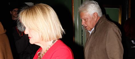 Felipe González Un Abultado Patrimonio Y La Verdad Sobre Su Relación