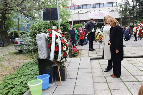 Институт за социални и синдикални изследвания и обучение ИССИО Sofia