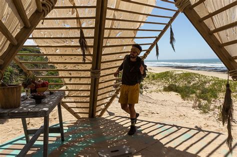 Dino Wins Survivor Sa Return Of The Outcasts