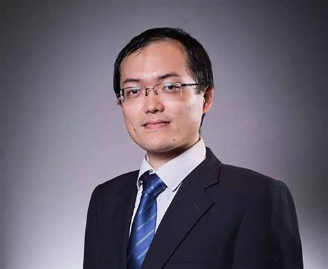Zhang Kun China S Biggest Fund Manager Raised Bets On Liquor