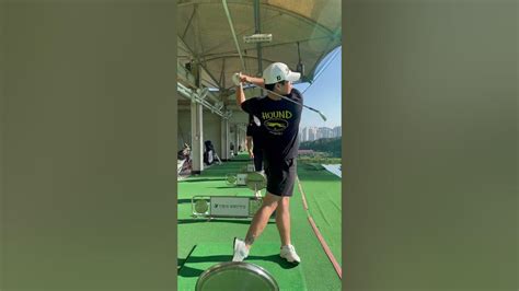 4번아이언 스윙🌬️ 골프골프선수아이언스윙정면스윙아이언정면스윙운동운동선수kpgakpga프로데일리골프dailygolf Youtube