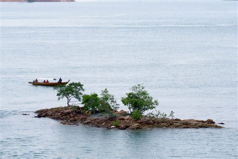 Nasib Pulau Tak Berpenghuni Di Kepri Dari Ancaman Abrasi