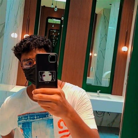 Warpgvng ข่าวดีสำหรับแฟนคลับของ Juice Wrld และ Xxxtentacion ที่จะได้