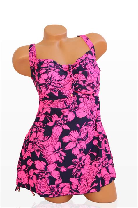 Танкини в тъмносин цвят и розови цветя чашка D - Damski.bg Tankini, One ...