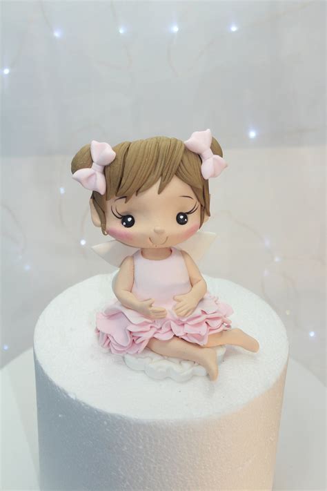 Fondant Tinkerbell Cake Topper