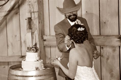 Hot Jams Dj Services Reviews And Photos