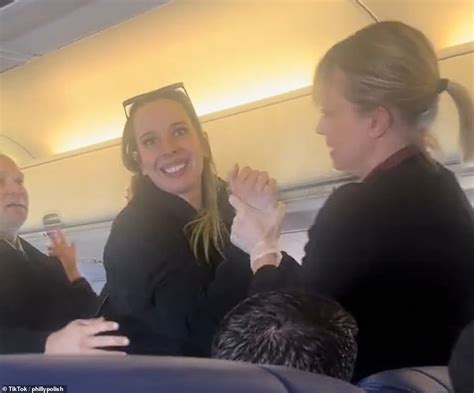 Woman Breaks Down On Flight Claiming Shes Human Trafficking Victim