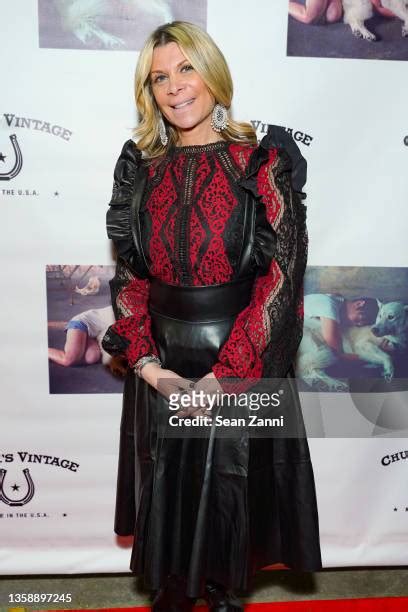 98 Dr Robi Ludwig Photos And High Res Pictures Getty Images