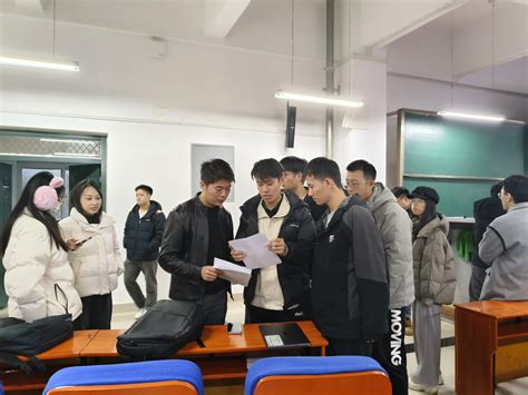 计算机科学与技术学院成功举办就业创业大讲堂