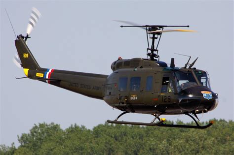 Bell Uh 1 Iroquois Wallpapers Wallpaper Cave