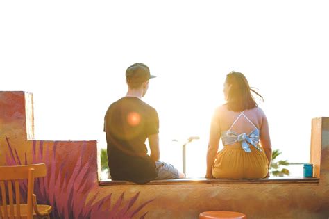 12 Definite Signs She Doesnt Love You Anymore And What To Do About It