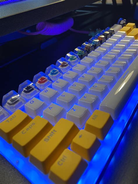 Happy Monday R MechanicalKeyboards