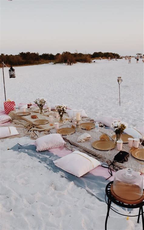 Pin By Cami Kanehl On 18th Birthday Beach Sweet 16 Beach Birthday